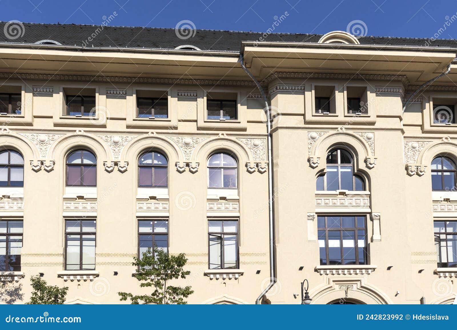 City Hall at the Center of City of Bucharest, Romania Editorial ...