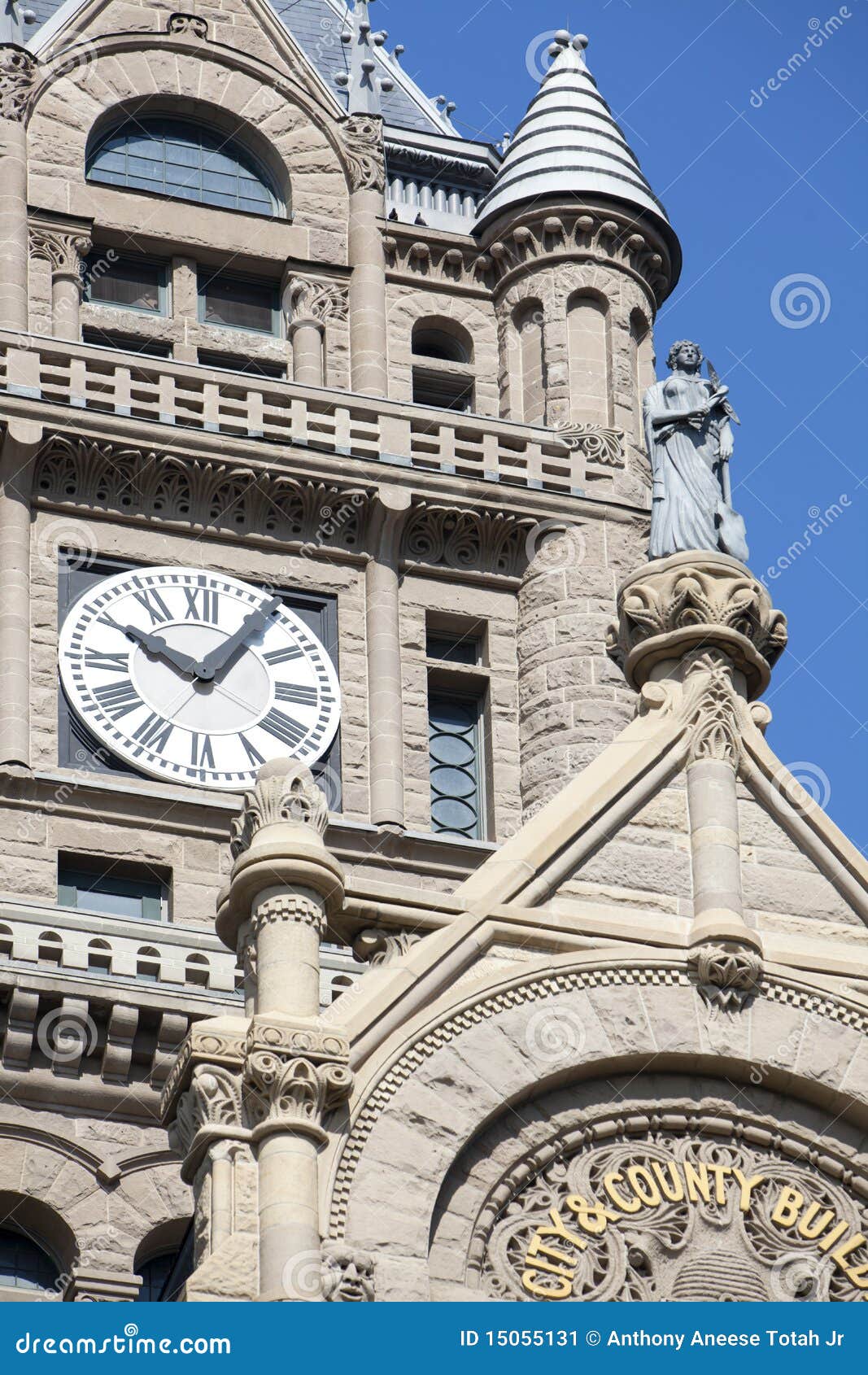City Hall & County Building Stock Image - Image of antique, flag: 15055131