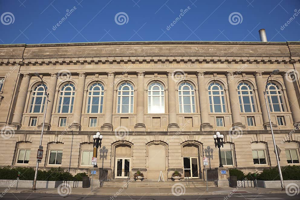 City hall in Des Moines stock photo. Image of buidling - 26548422