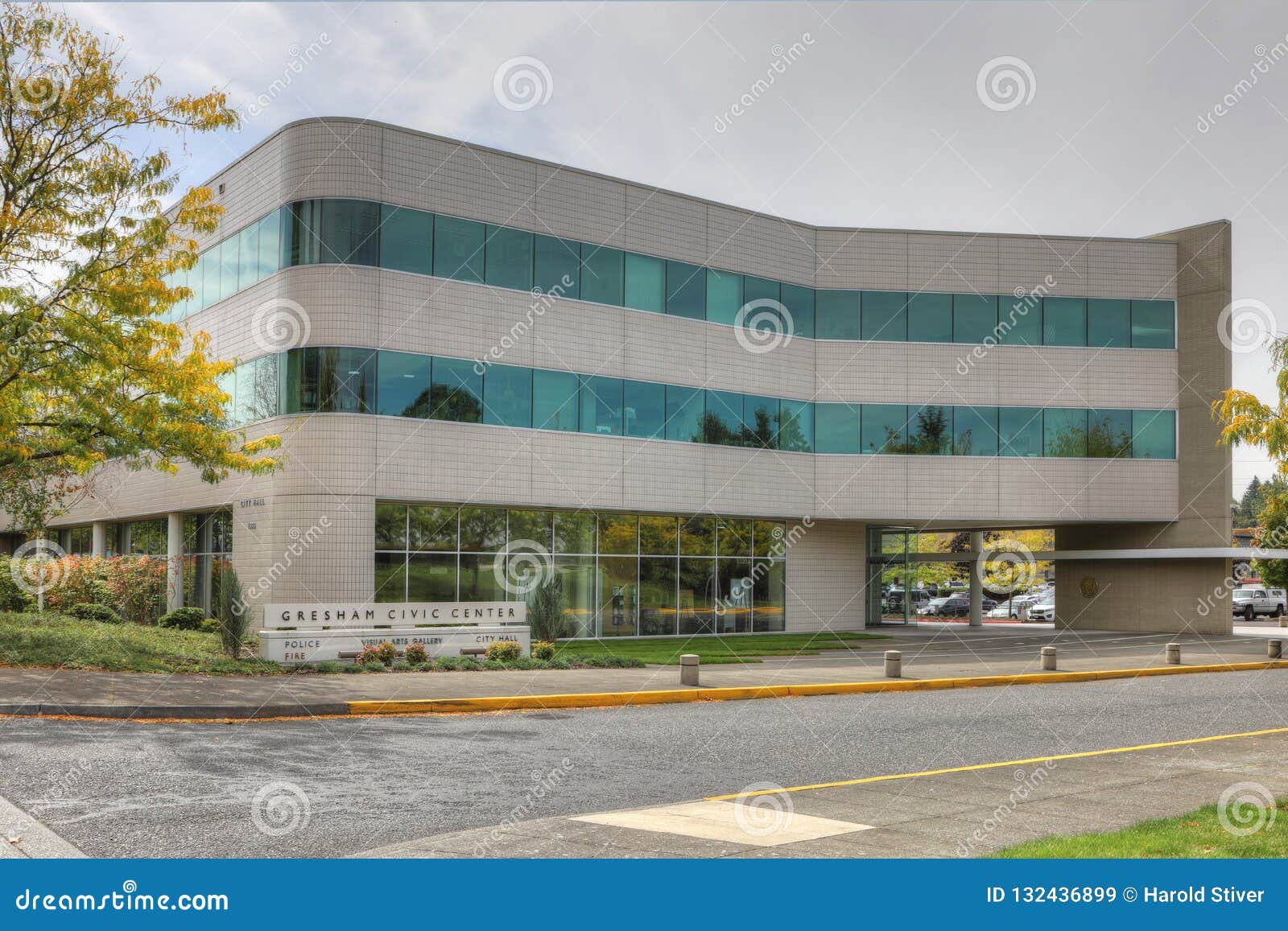 City Hall in Gresham, Oregon Editorial Stock Image - Image of landmark ...