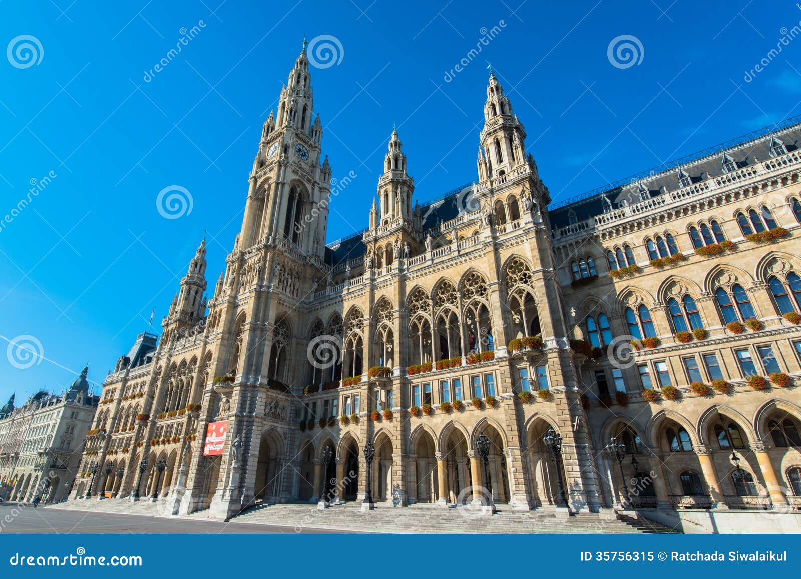 The City Hall of Vienna stock image. Image of cityhall - 35756315