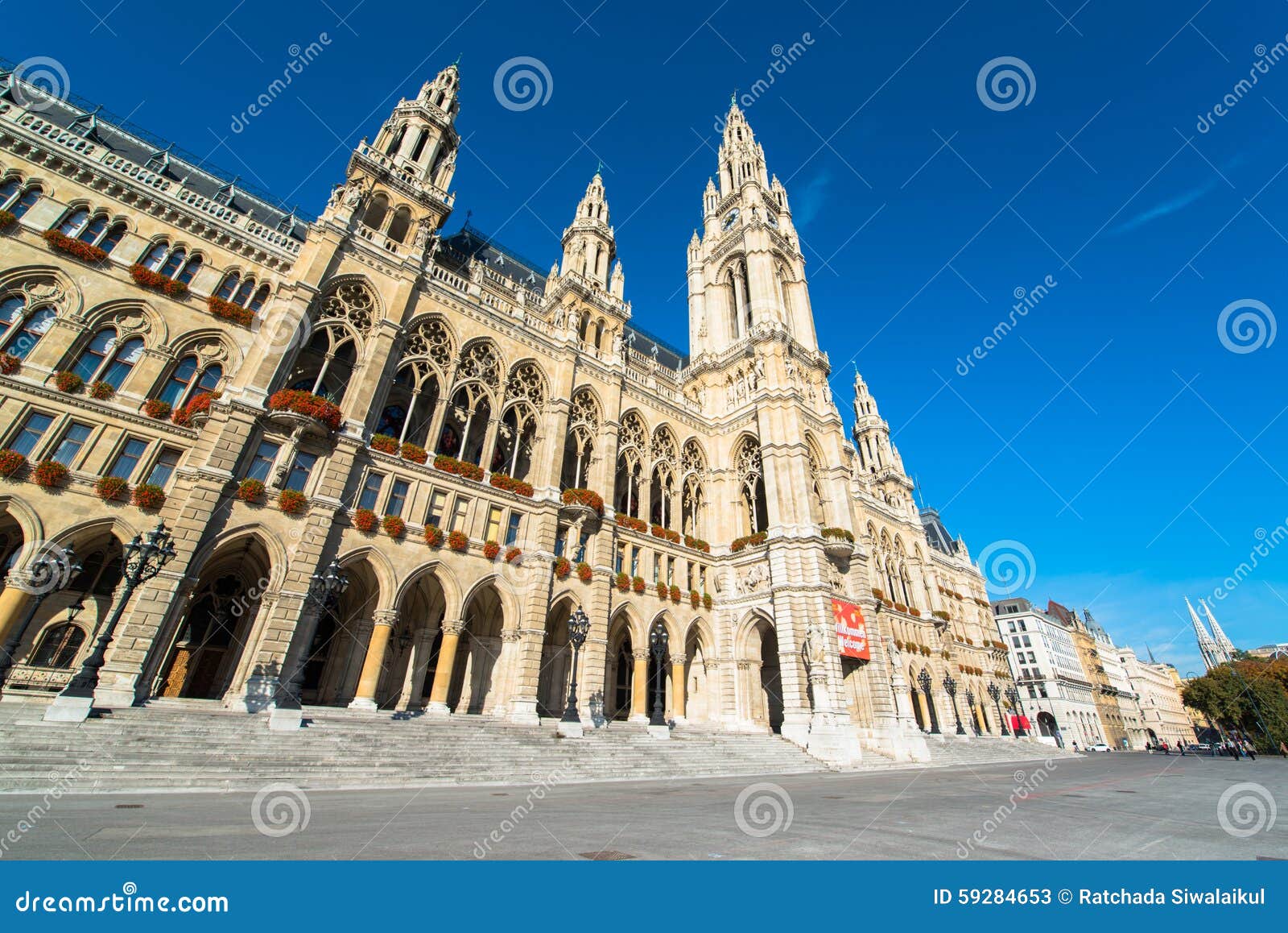 The City Hall of Vienna stock image. Image of dusk, cityhall - 59284653