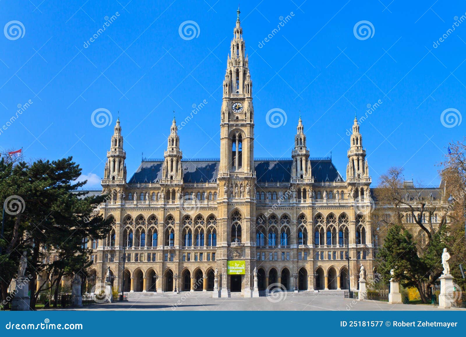 City Hall of Vienna (Rathaus) Stock Image - Image of palace, culture ...