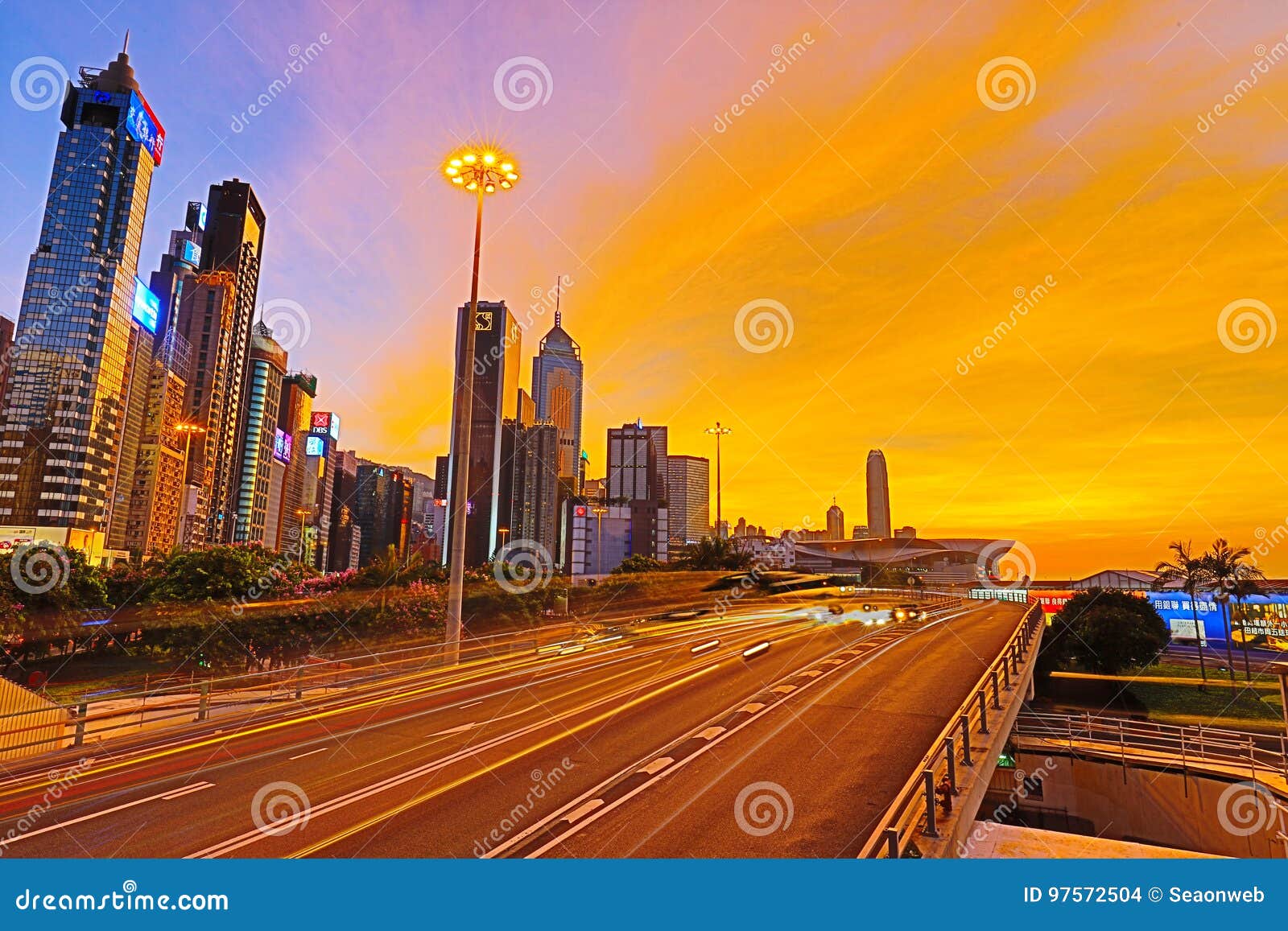 The City High Way , Gloucester Rd 2017 Editorial Stock Image - Image of ...