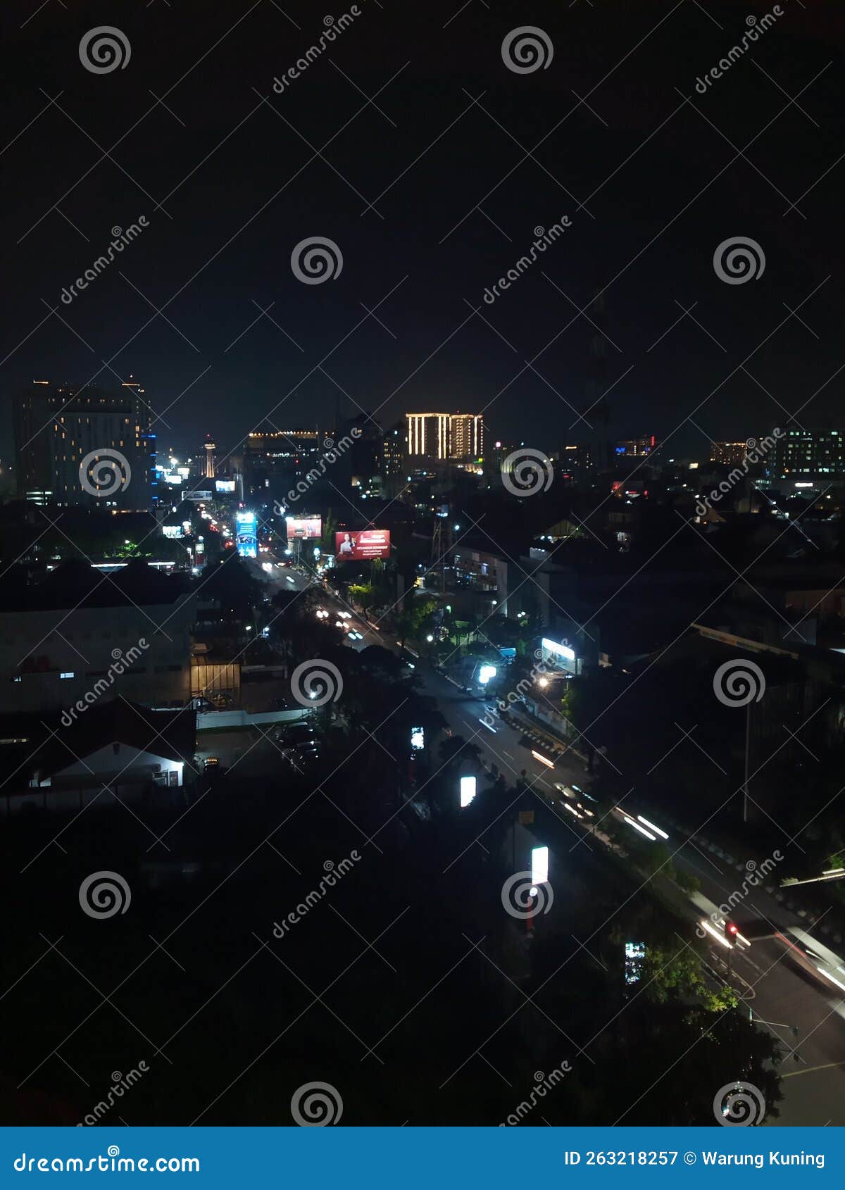 City light Kota Semarang editorial photography. Image of horizon ...