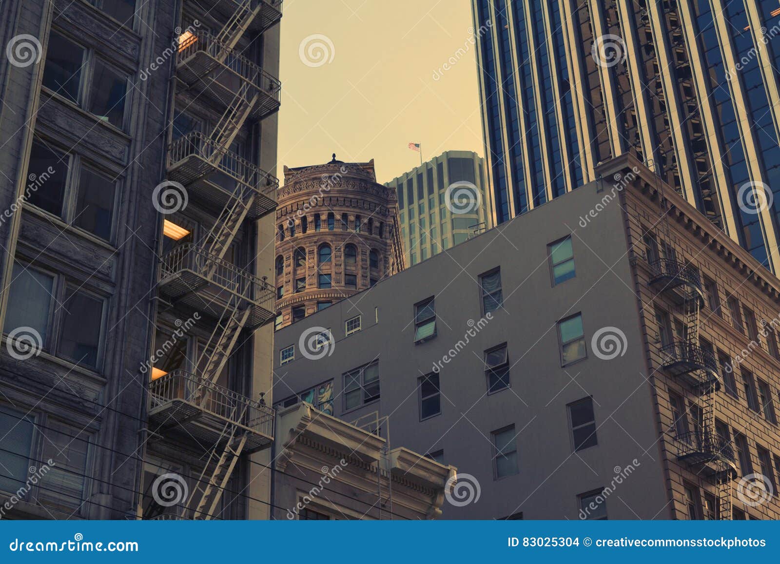 City With Old And Modern Buildings Picture. Image: 83025304