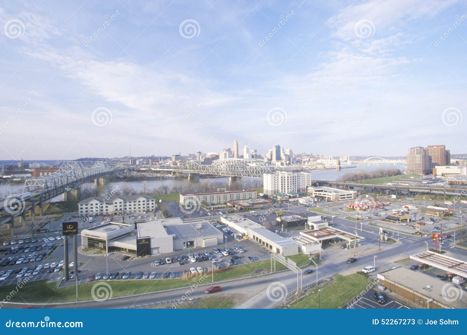 City Panorama of Cincinnati, OH Viewed from Covington, KY Editorial ...
