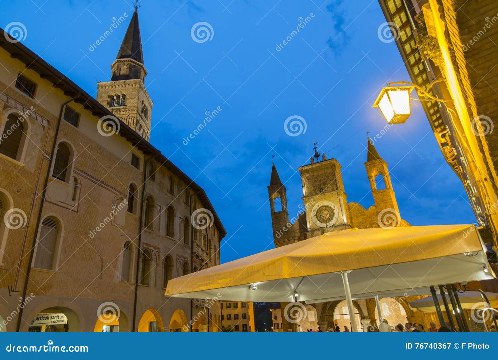 City of Pordenone dusk editorial photography. Image of tourist - 76740367