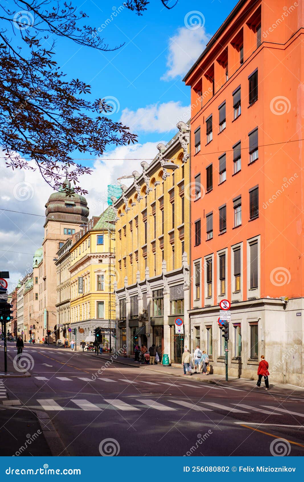 City Scene Oslo Norway Vertical Photo Editorial Photography - Image of ...
