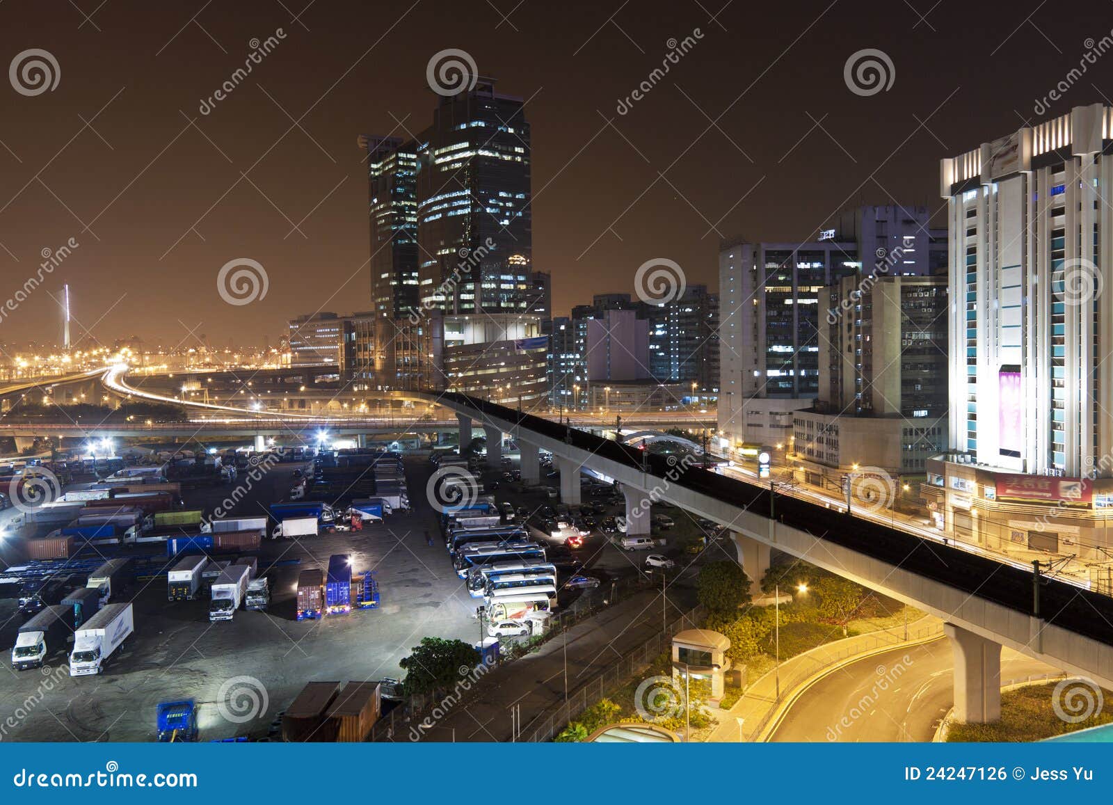 City Scene in Urban Downtown Stock Photo - Image of dusk, landmark ...