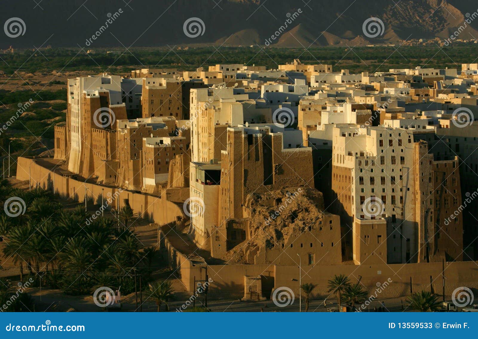 The City of Shibam stock image. Image of skyscraper, arabic - 13559533