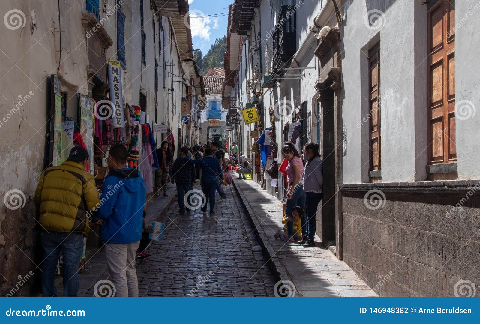 City Streets of Cusco editorial photography. Image of spanish - 146948382