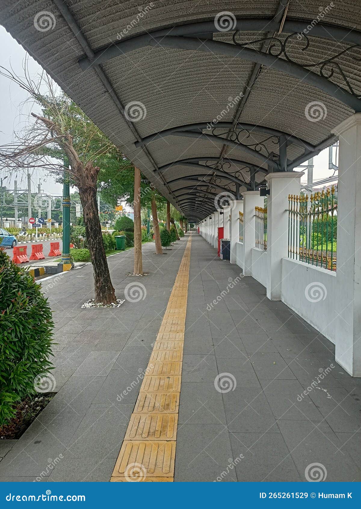 City Walk Outside Railway Station Stock Image - Image of garden, town ...