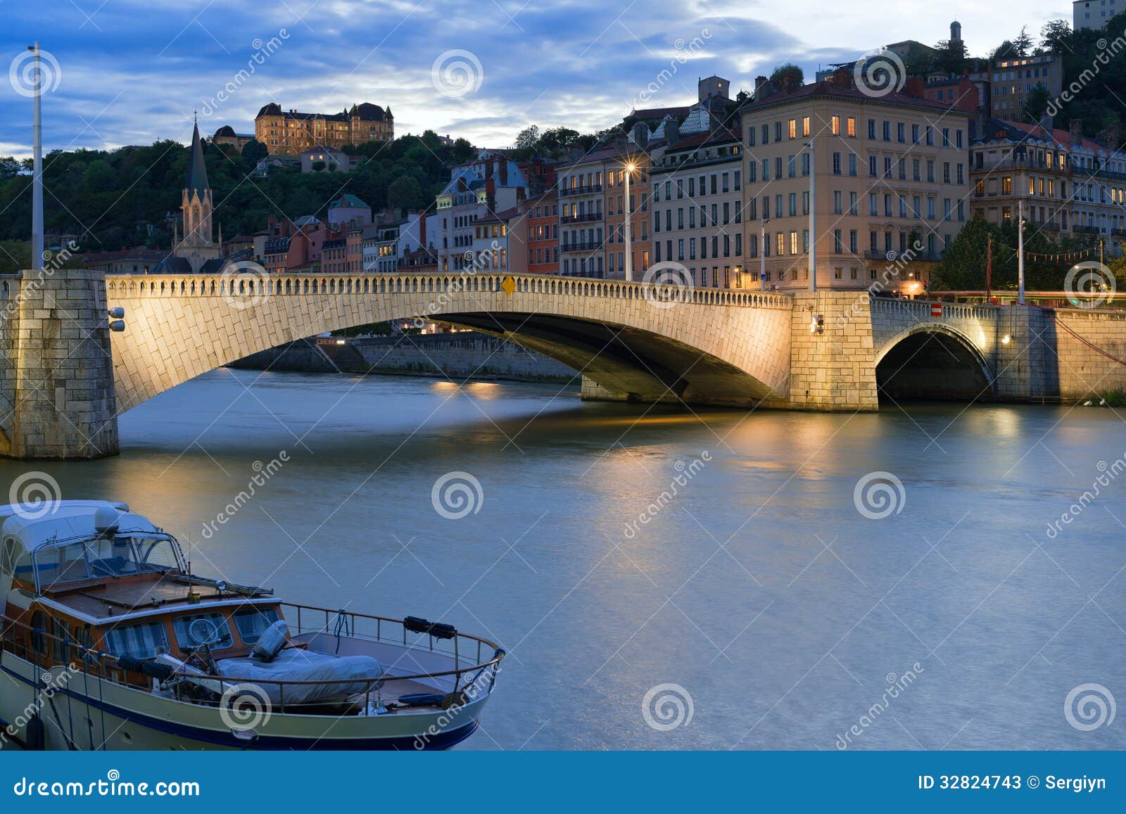 Cityscape of Lyon at night stock image. Image of bonaparte - 32824743