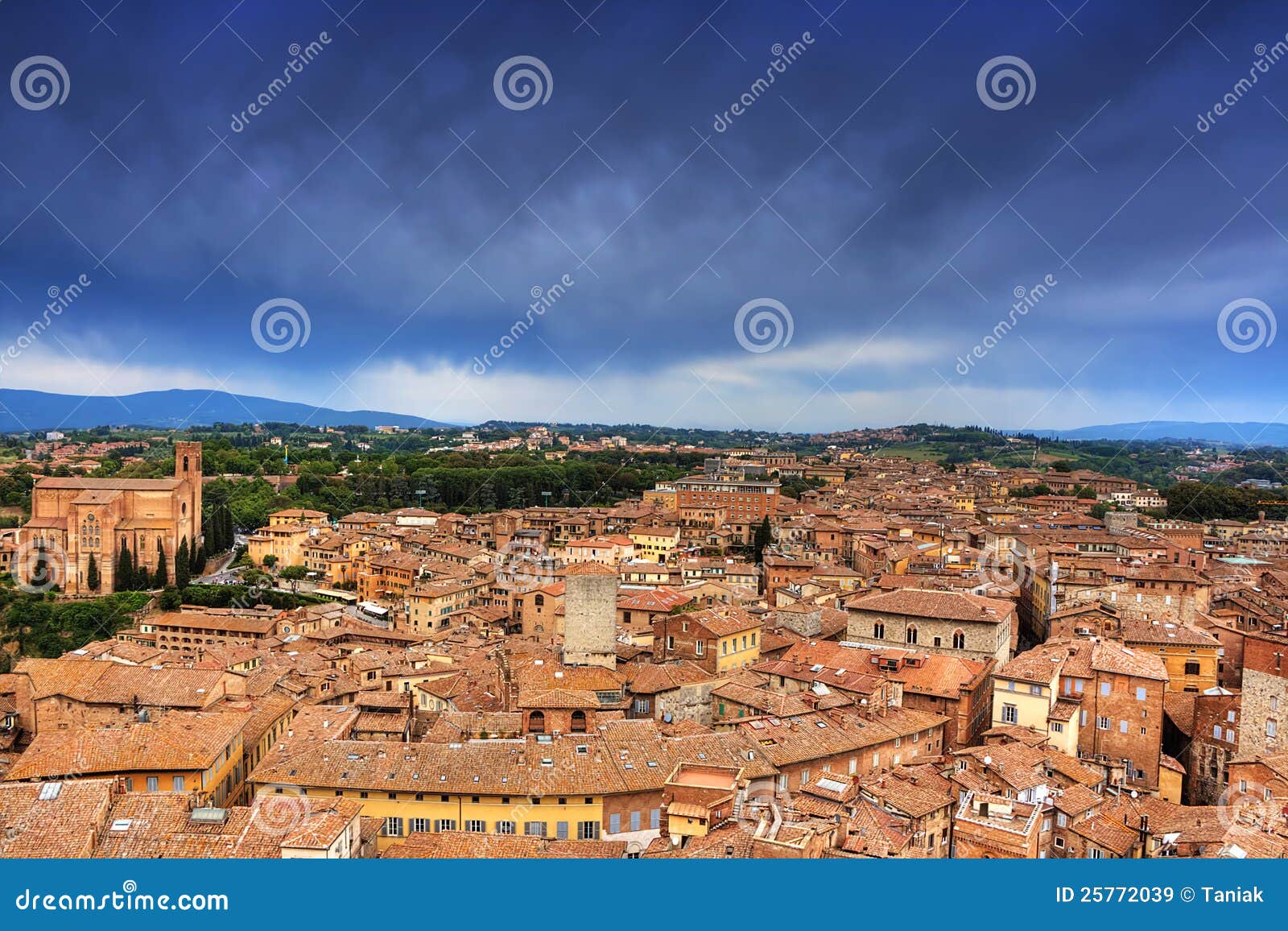 Cityscape of Siena (toscana - Italy) Stock Image - Image of historic ...