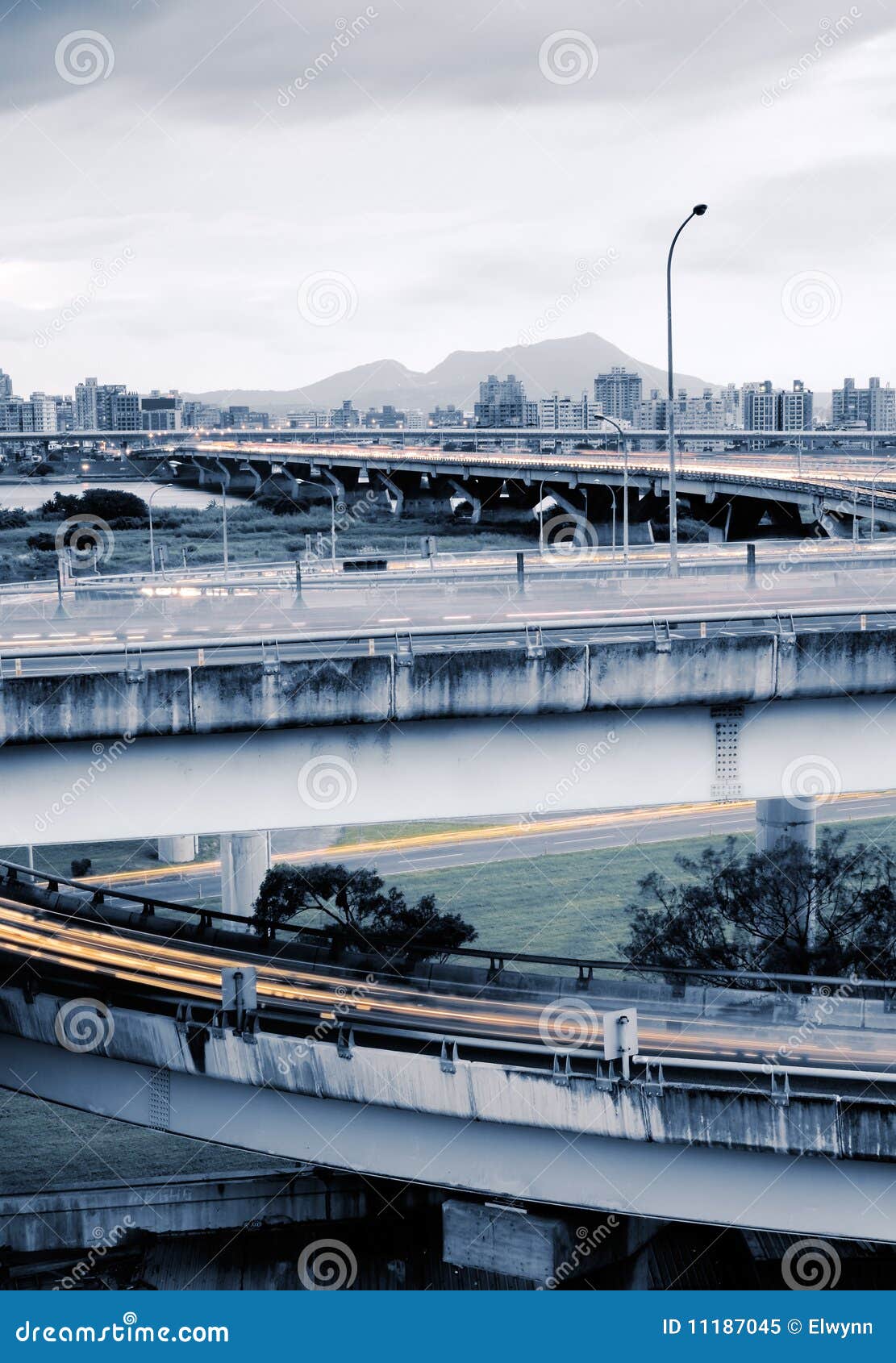Cityscape of traffic stock image. Image of landscape - 11187045
