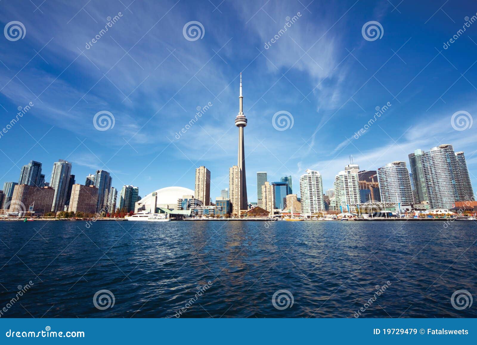 Cityscape van Canda stock afbeelding. Image of buiten - 19729479
