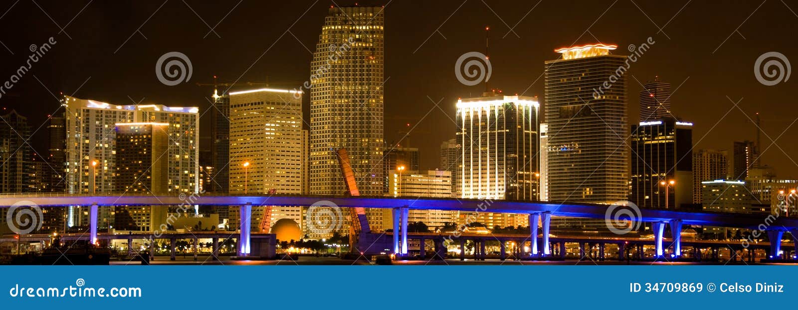 Cityscape van Miami stock afbeelding. Image of panoramisch - 34709869