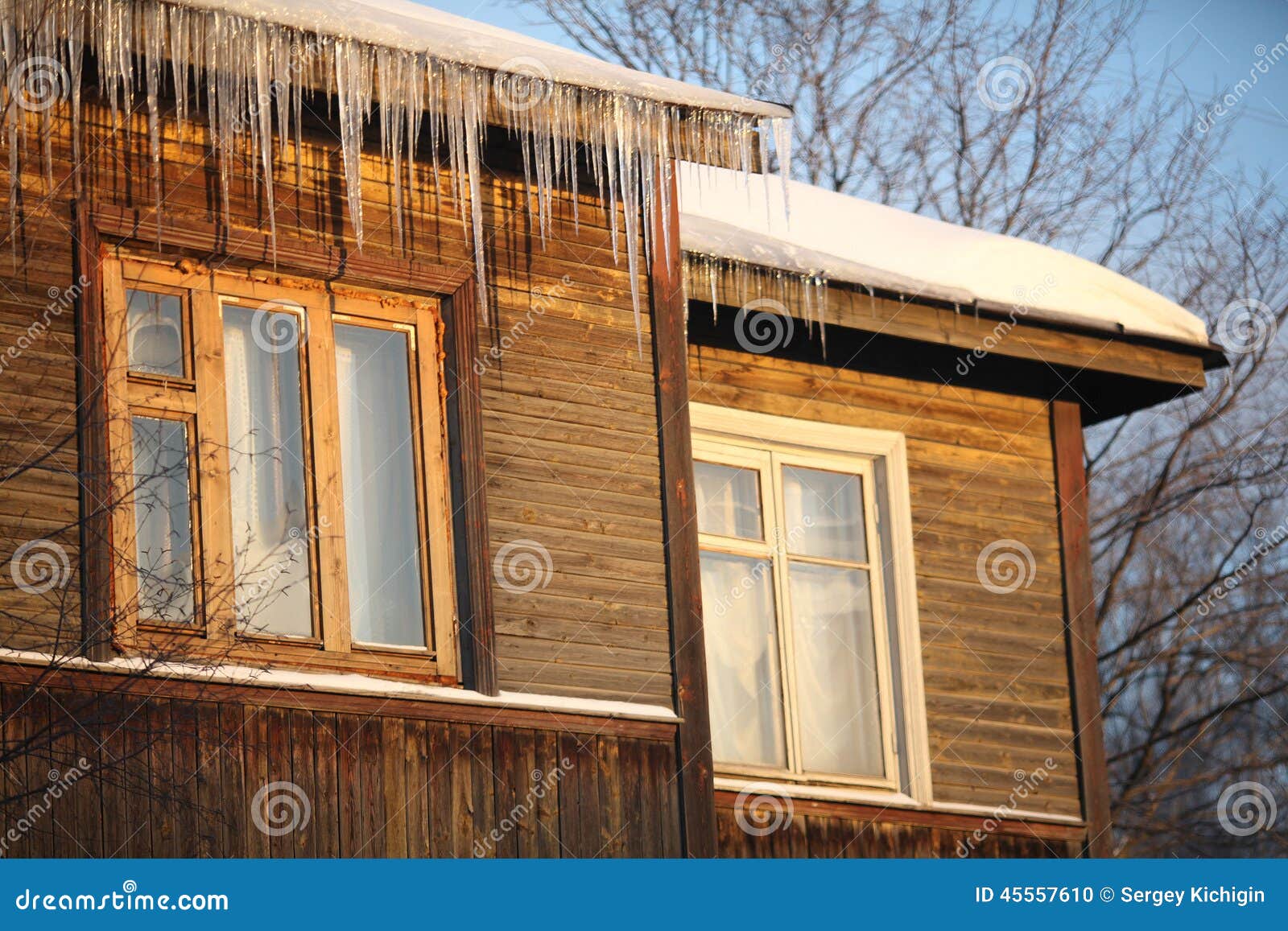 Cityscape in Winter Windows of Old House Stock Photo - Image of paris ...