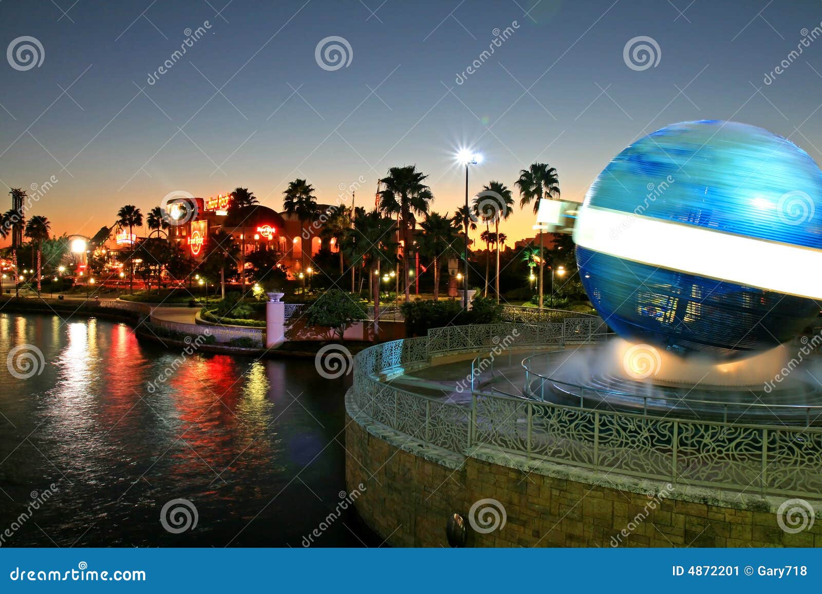 The Citywalk at Universal Studio Editorial Photo - Image of sidewalk ...