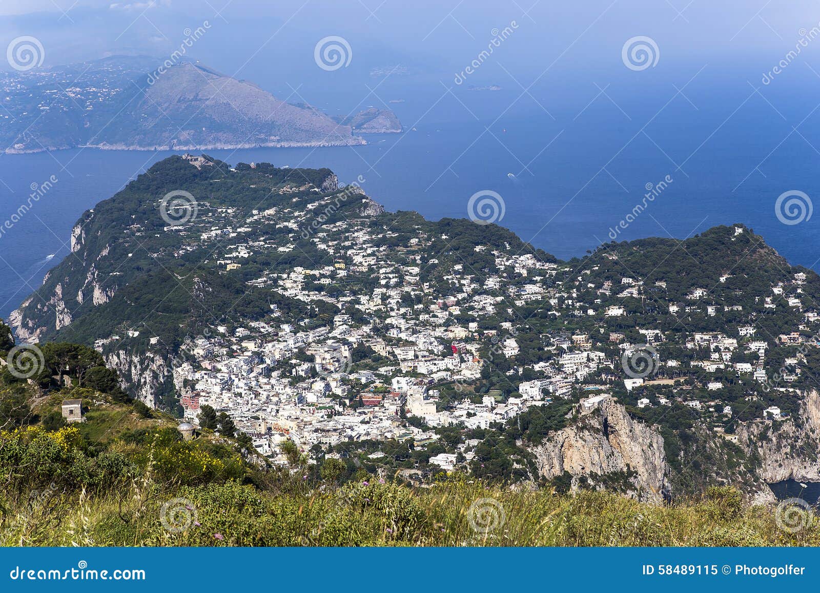 Ciudad De Capri, Isla De Capri, Italia Imagen de archivo - Imagen de ...