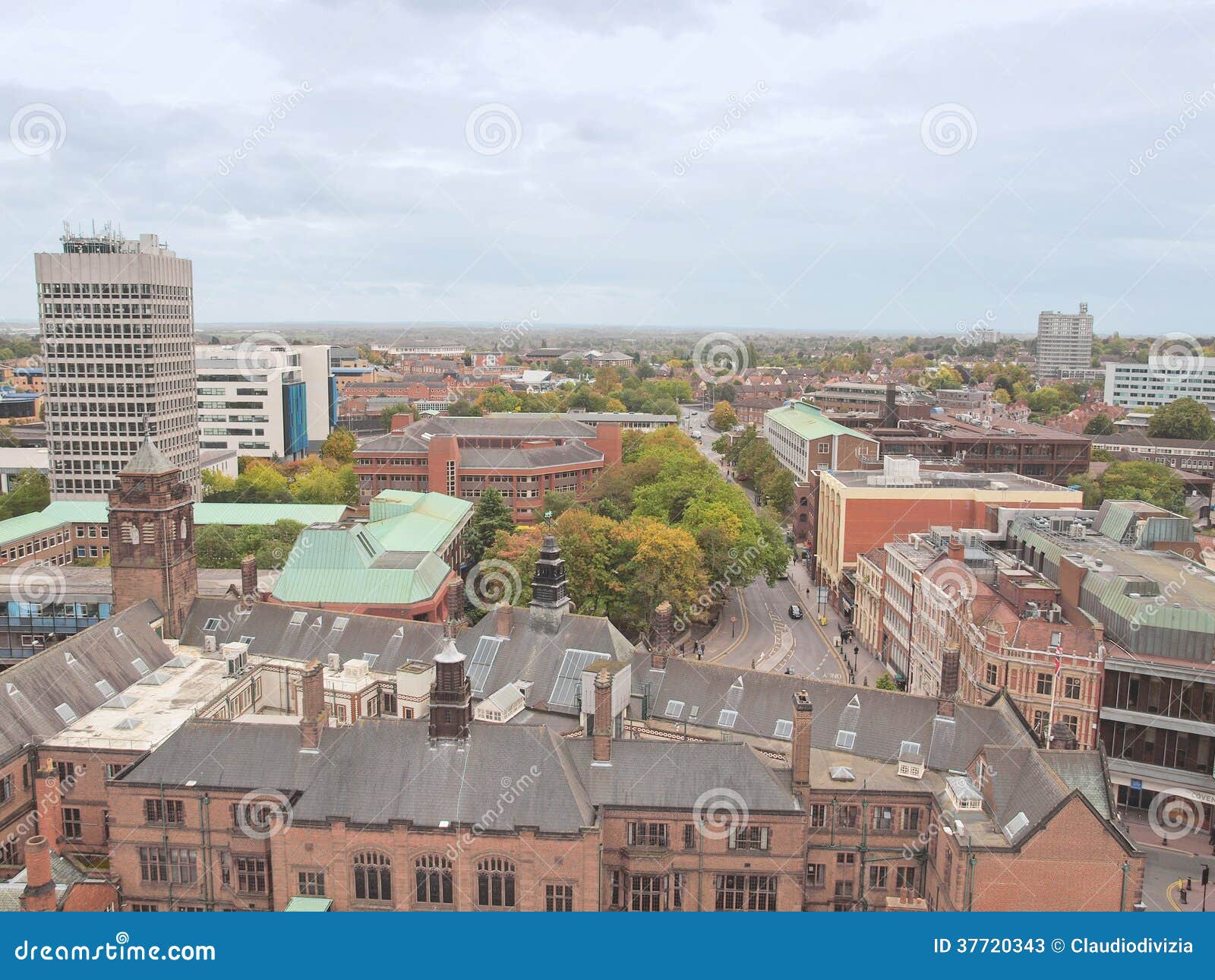 Ciudad de Coventry imagen de archivo. Imagen de horizonte - 37720343