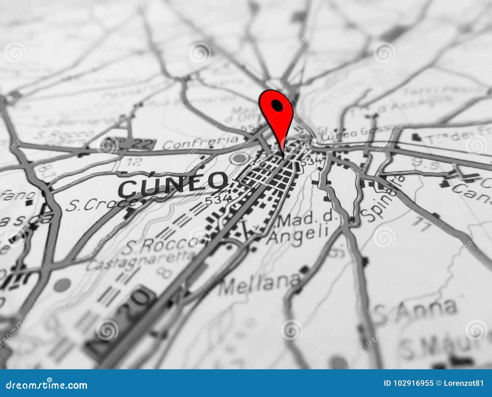 Ciudad De Cuneo Sobre Un Mapa De Camino ITALIA Imagen de archivo ...