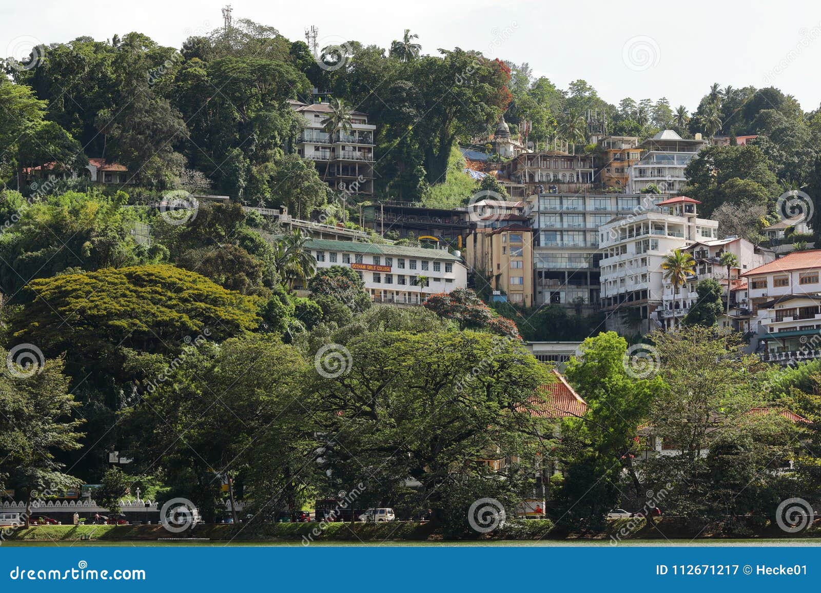 Ciudad De Kandy En Sri Lanka Fotografía editorial - Imagen de mercado ...