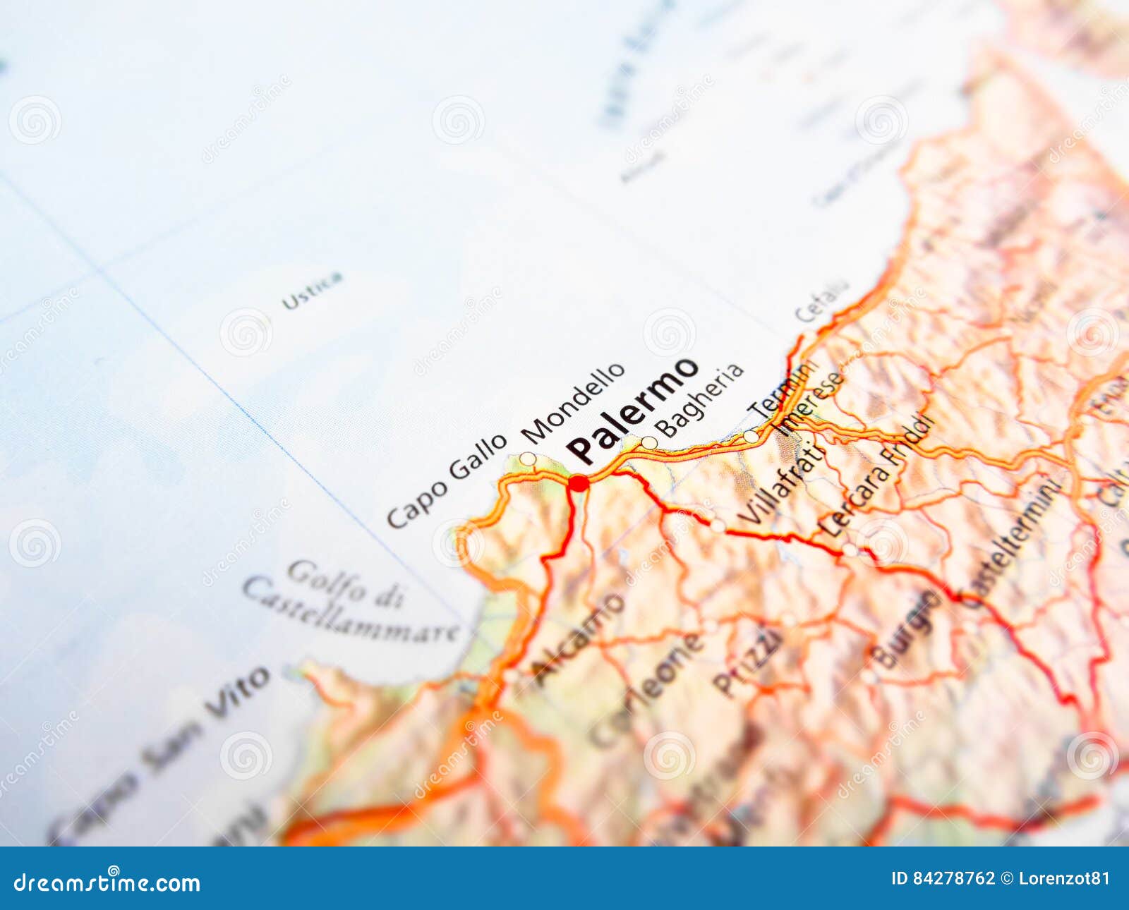 Ciudad De Palermo Sobre Un Mapa De Camino ITALIA Foto de archivo ...