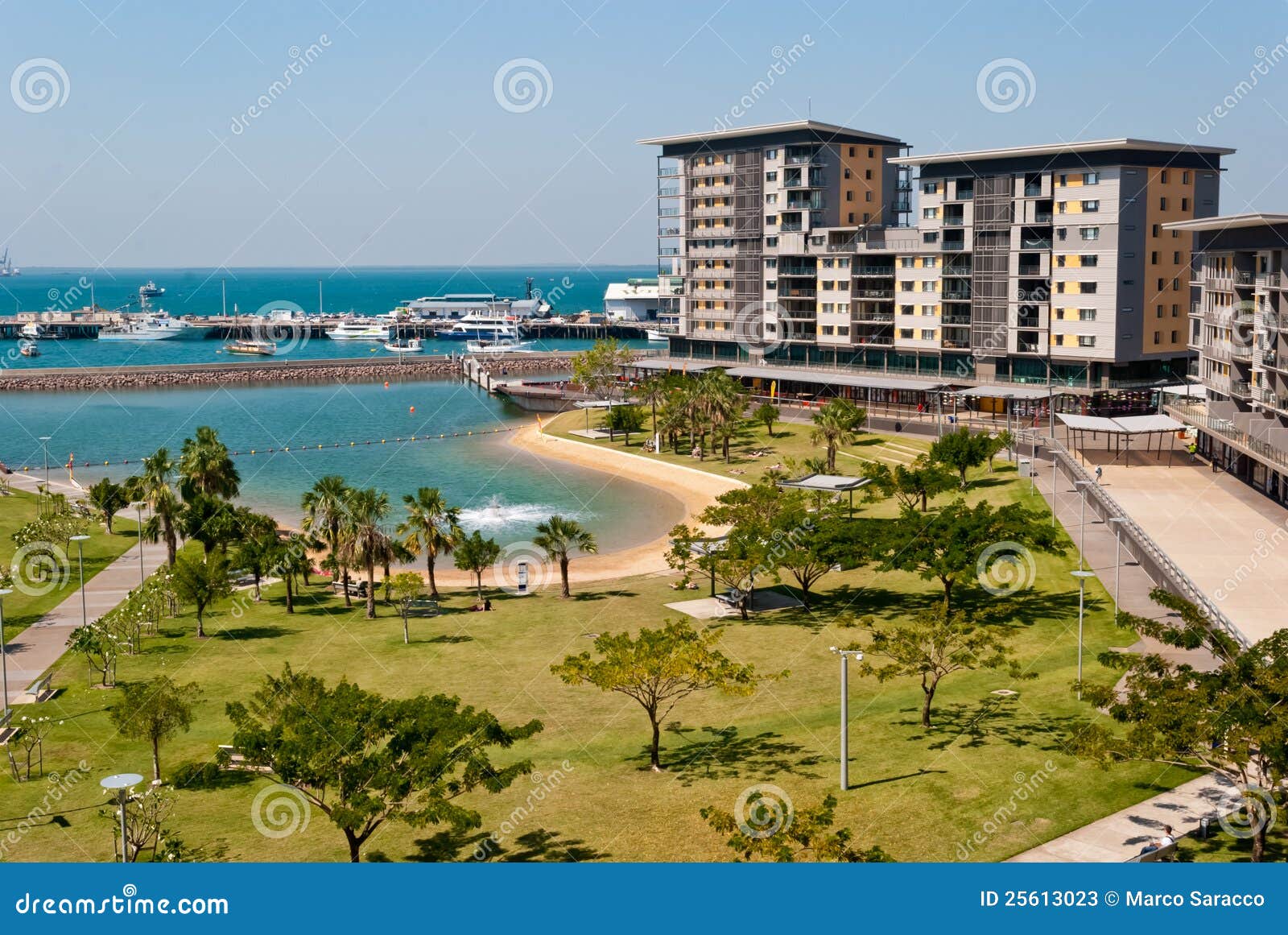 Ciudad Waterfron de Darwin imagen de archivo. Imagen de verano - 25613023