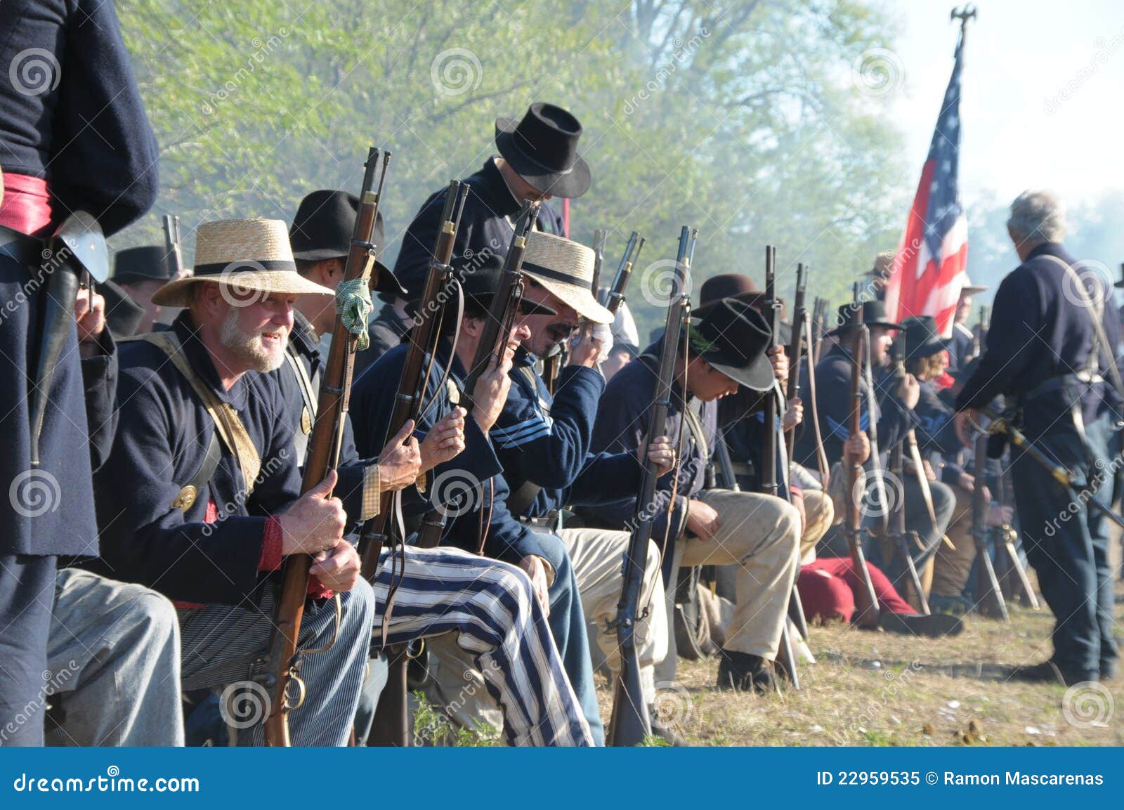 Civil War Soldier Ready for Battle Editorial Image - Image of soldier ...
