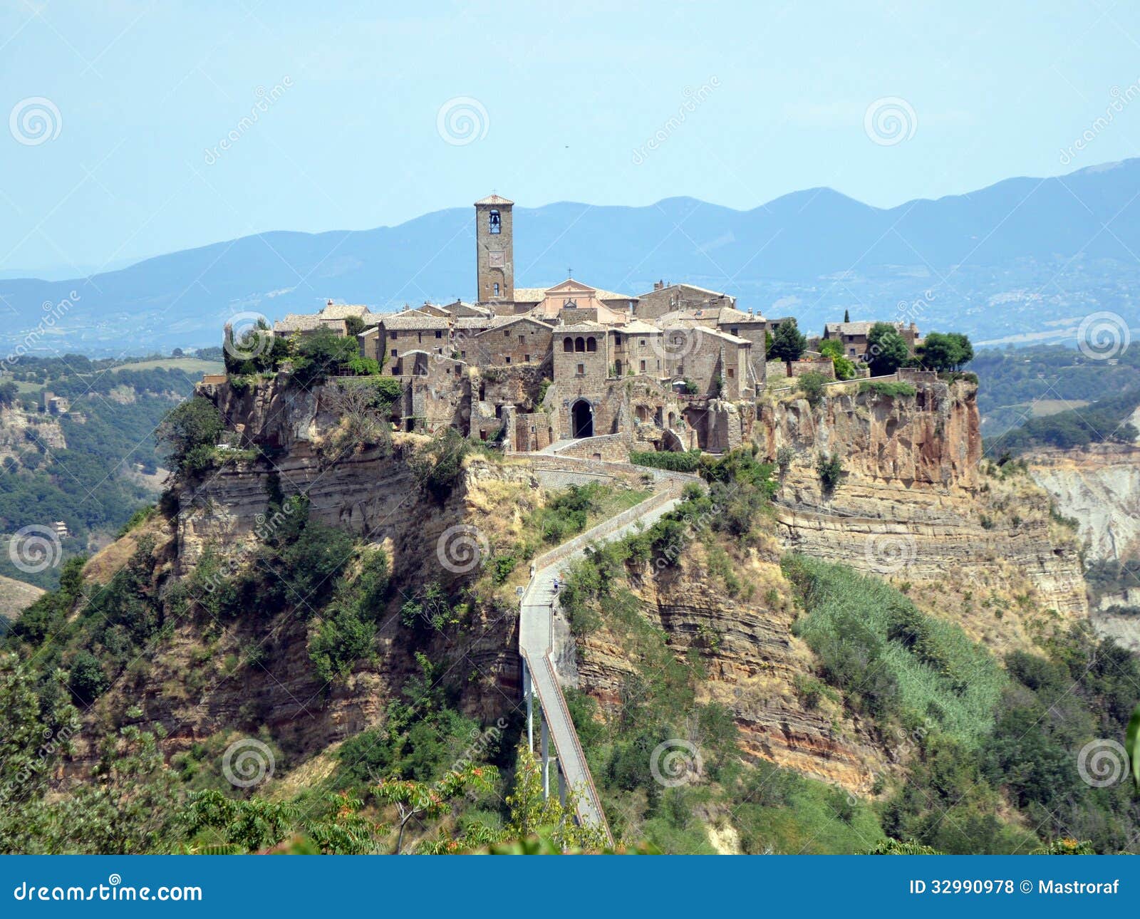 Civita di Bagnoregio foto de stock. Imagem de central - 32990978
