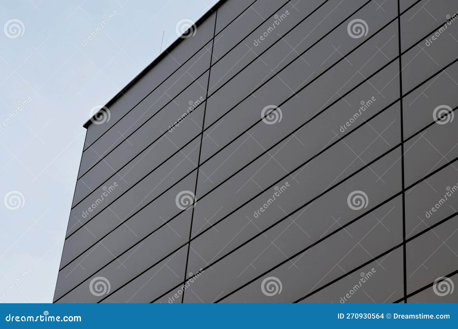 Cladding of a Building with a Expanded Metal Lattice Structure ...