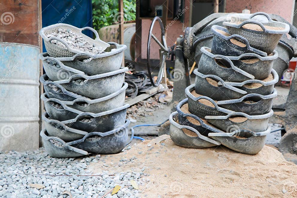 Clam-shell shaped basket stock image. Image of construction - 94075475