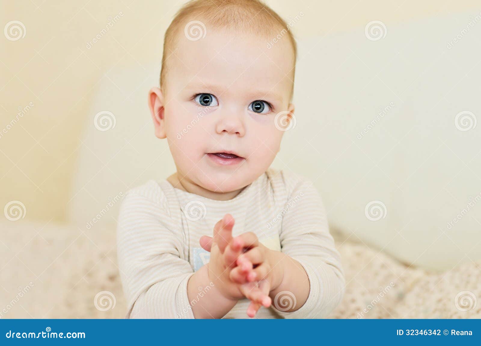 Clapping baby stock photo. Image of looking, alone, face - 32346342