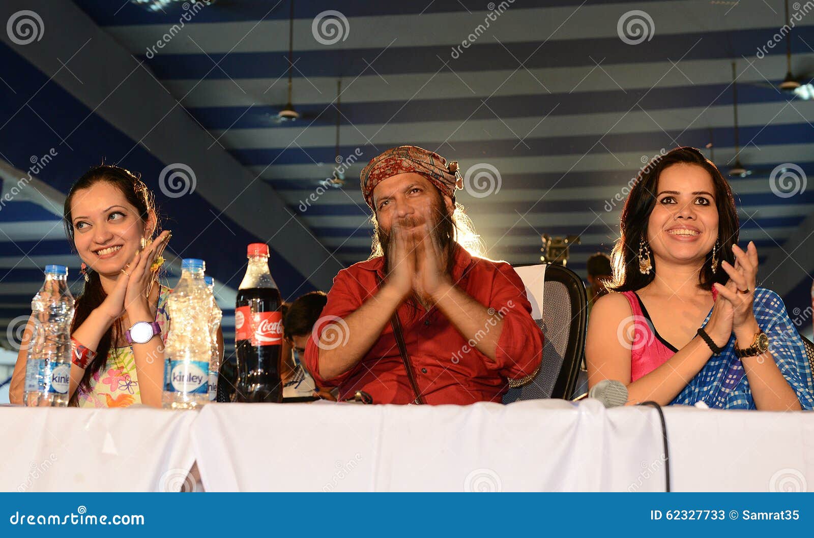 Clapping editorial stock photo. Image of appreciation - 62327733