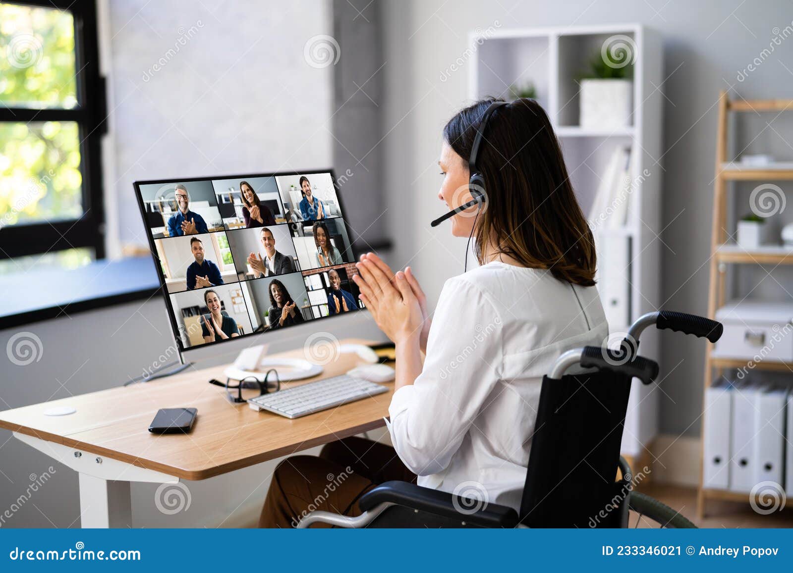 Clapping in Virtual Video Conference Call Stock Image - Image of hand ...