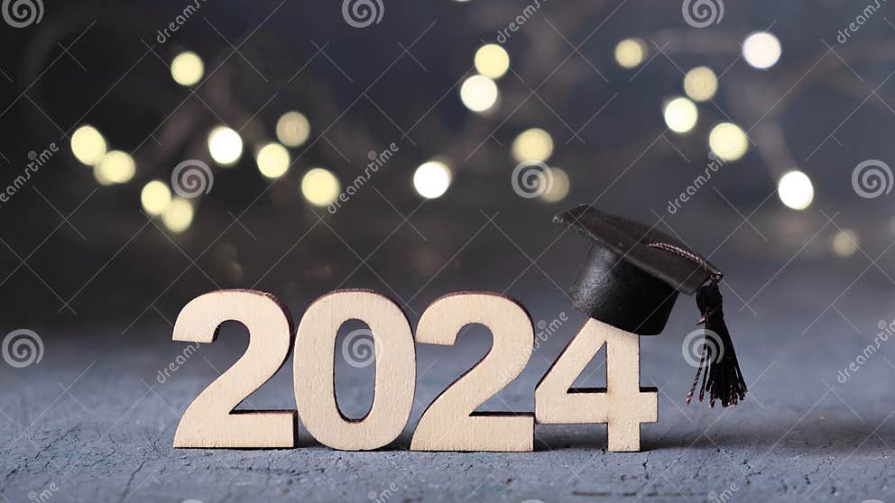 Class of 2024 Concept. Number 2024 with Graduation Cap and Bokeh Lights ...