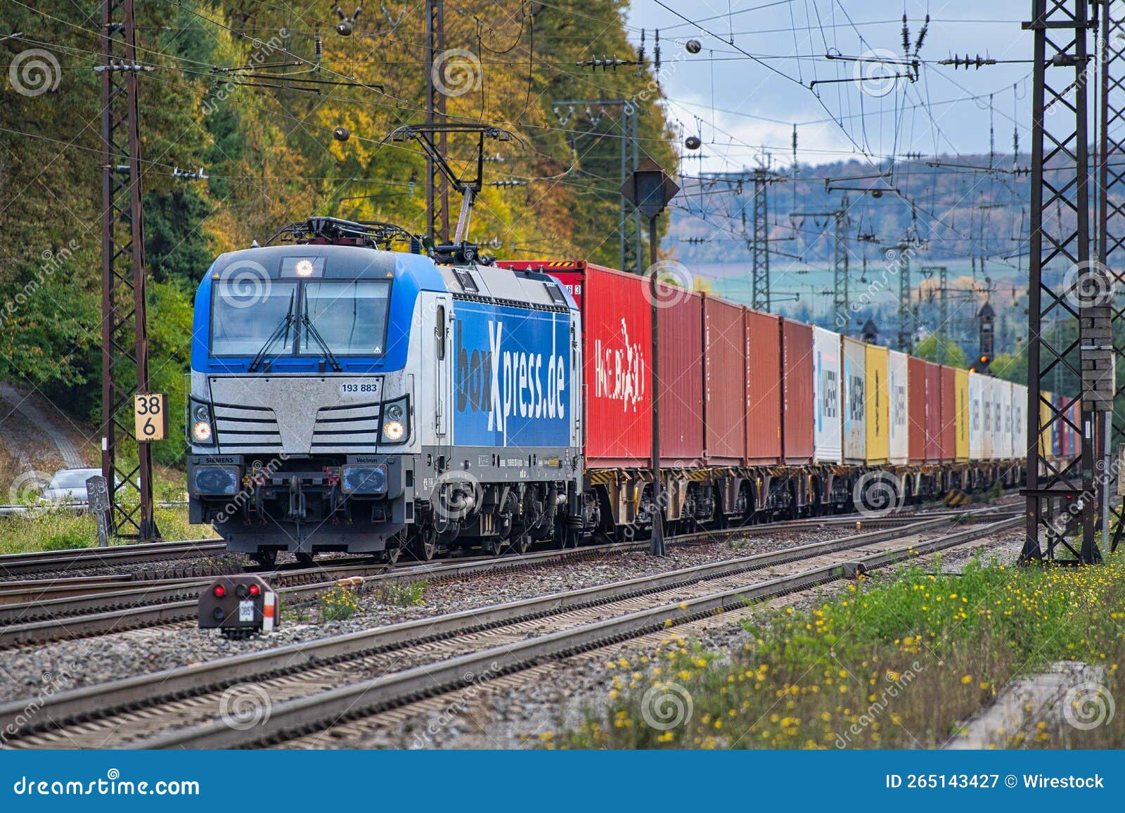 Class 193 Locomotive, Siemens VECTRON, from BOXXPRESS Pulling a Freight ...