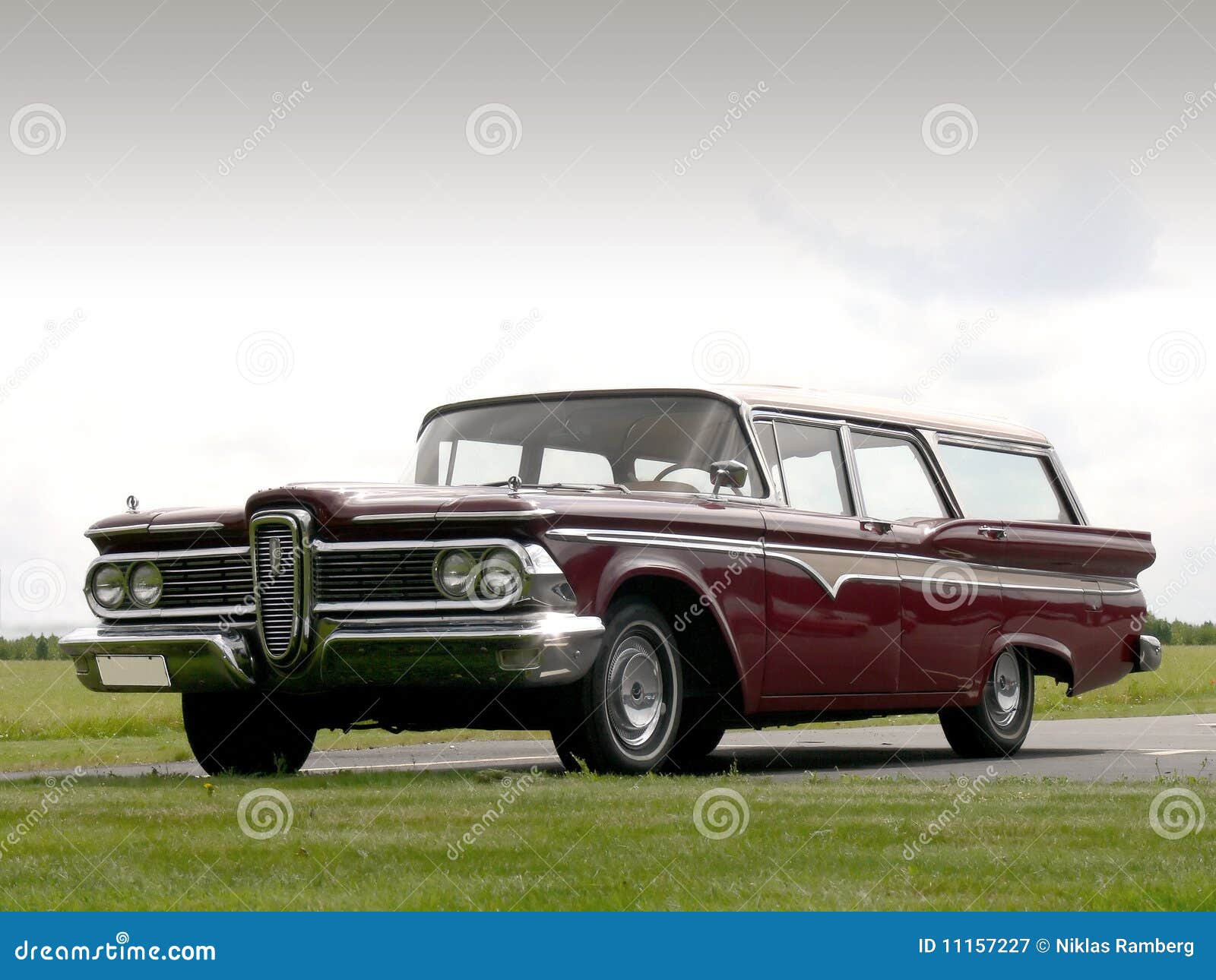 Classic American Station Wagon Stock Image - Image of cruise, classis ...