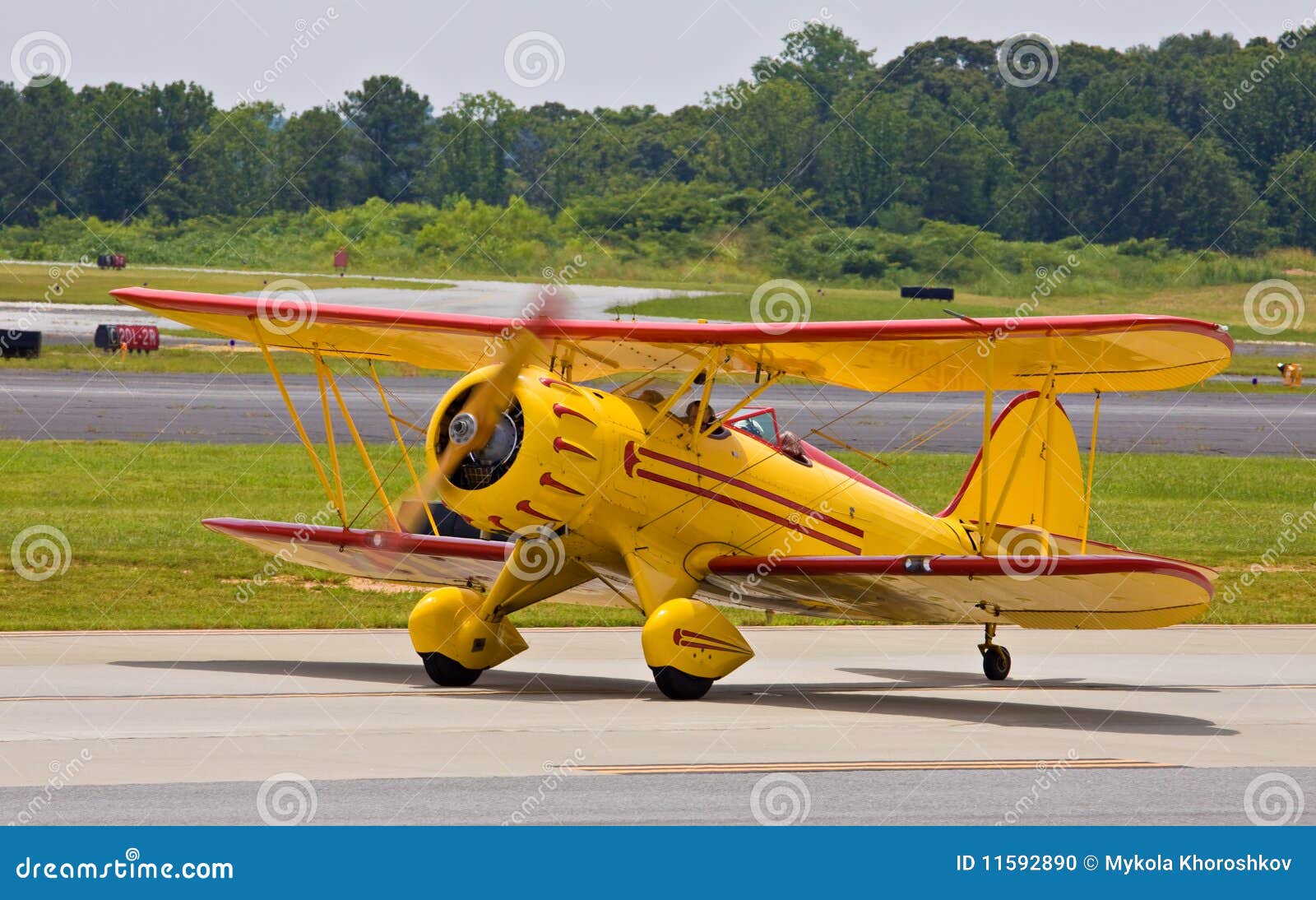 Classic Biplane Landing Stock Photo - Image: 11592890