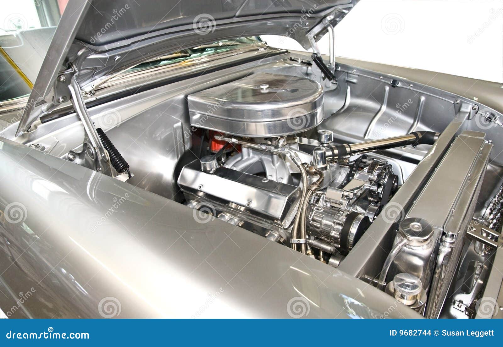 Classic Car Engine stock photo. Image of engine, pristine - 9682744