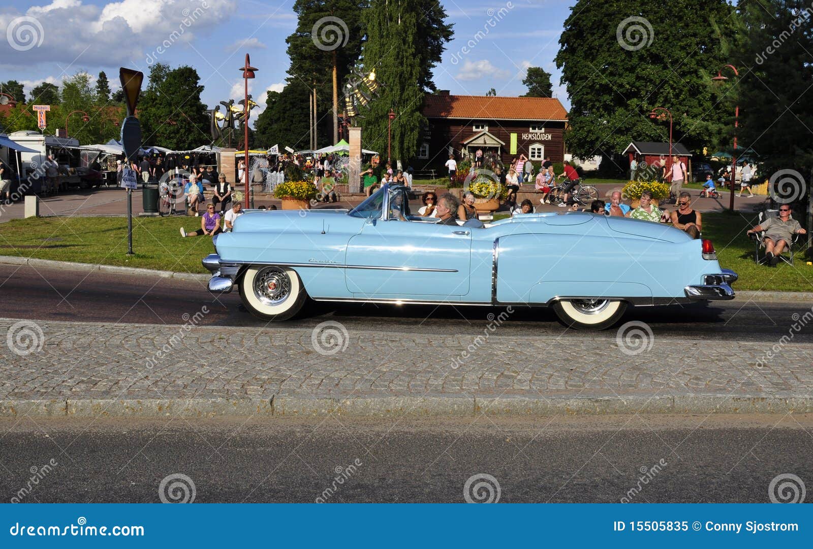 Classic car parade editorial image. Image of classic - 15505835