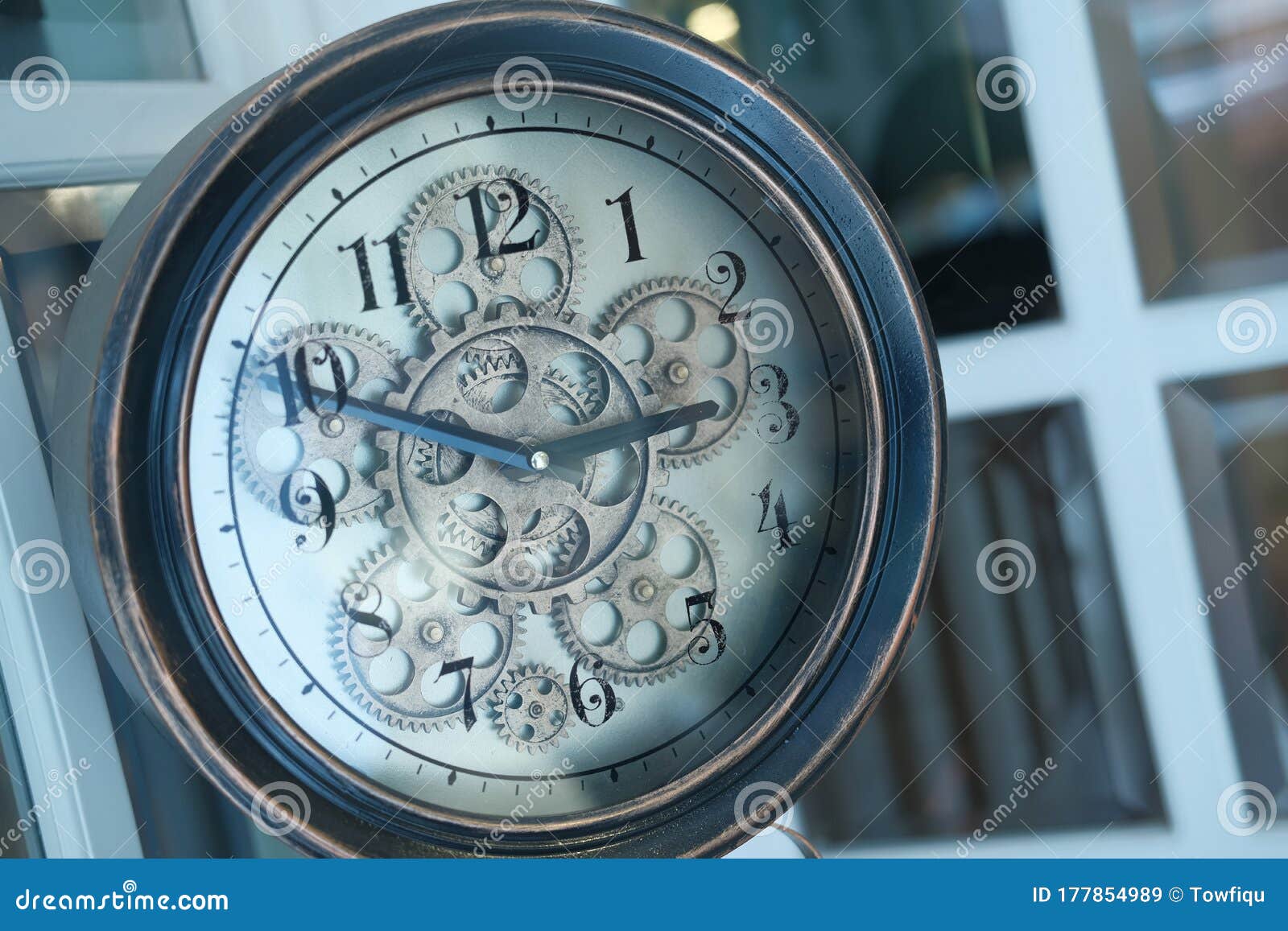 Classic Clock with Moving Pointer, Close Up Stock Image - Image of ...