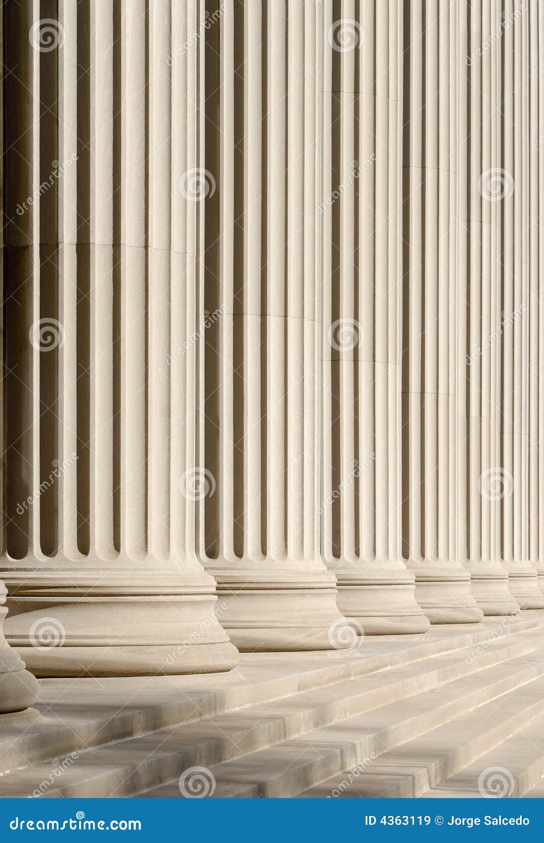 Classic Columns Royalty-Free Stock Photo | CartoonDealer.com #3142935