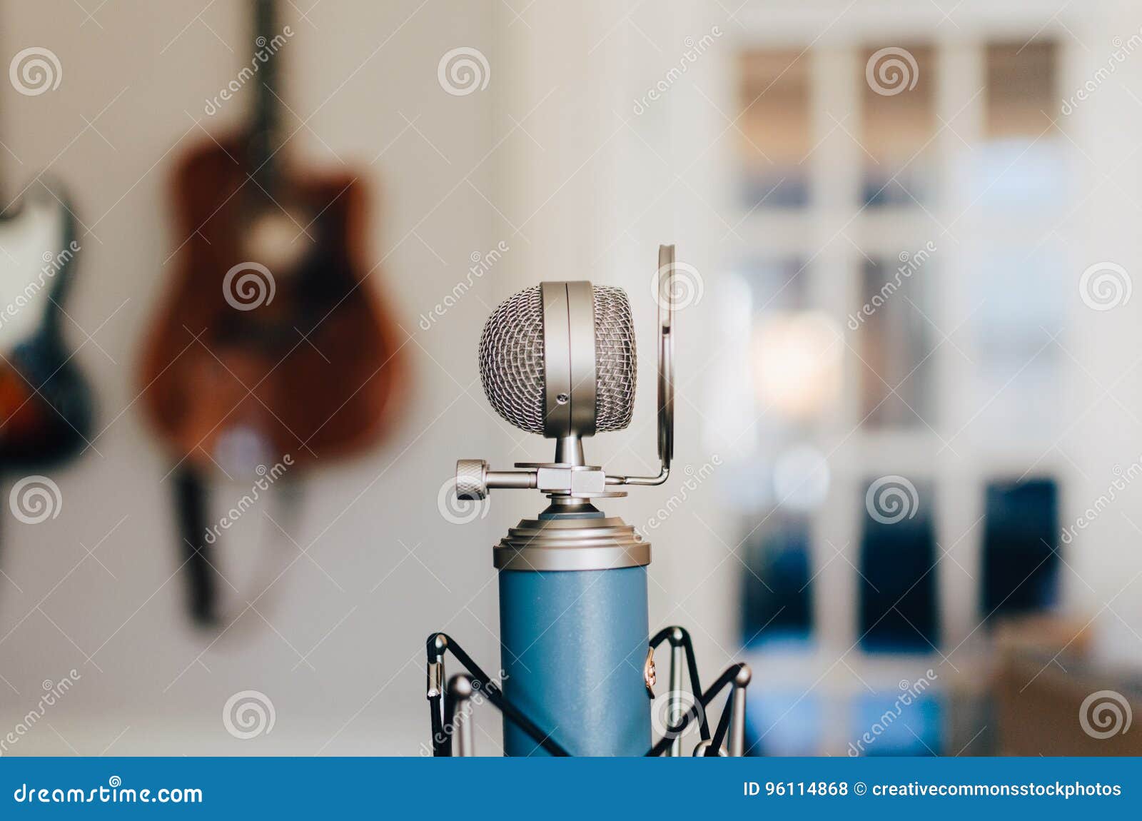 Classic Condenser Microphone Picture. Image: 96114868
