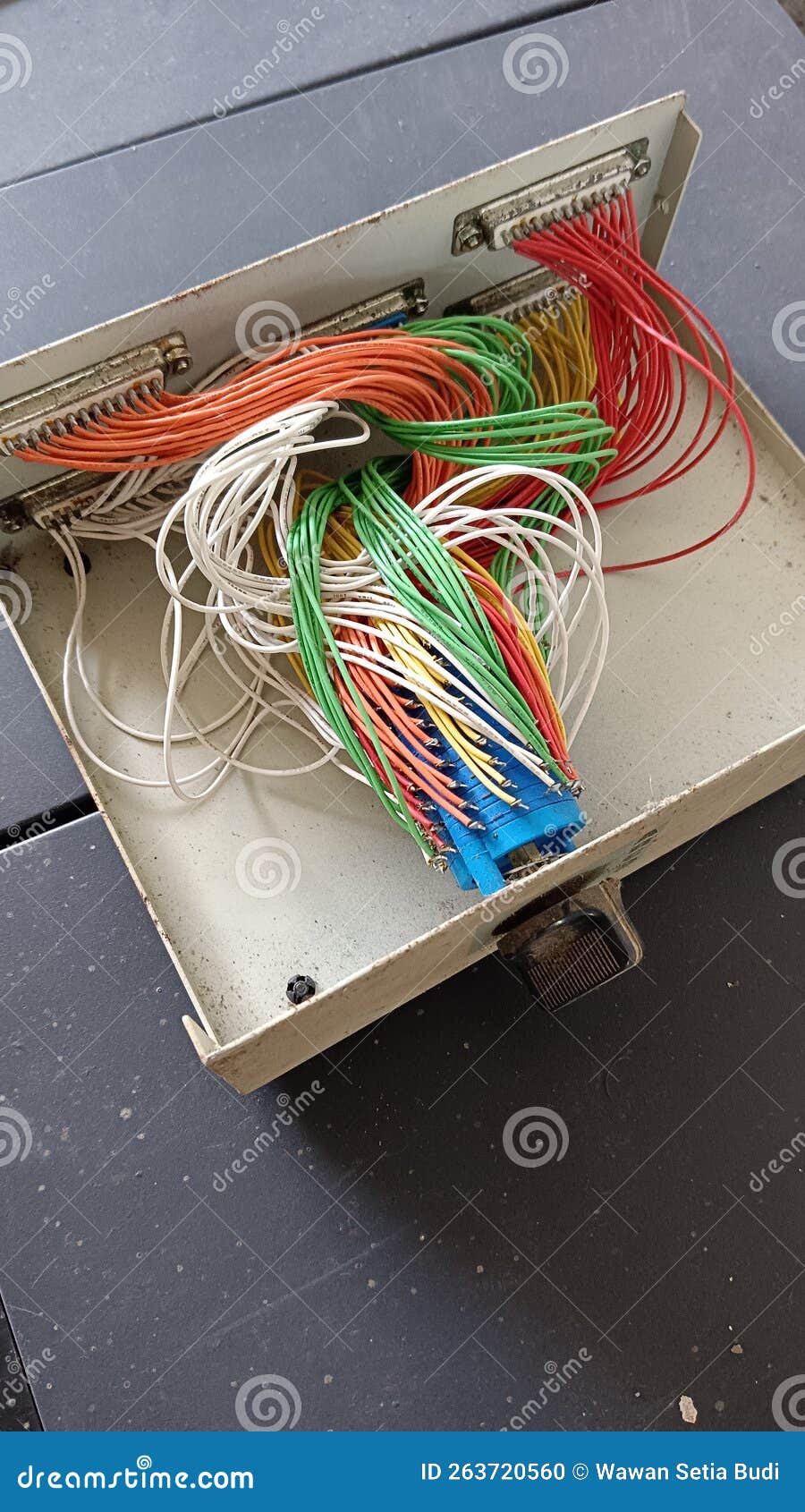 Classic Data Transfer Switch Stock Photo - Image of green, iron: 263720560