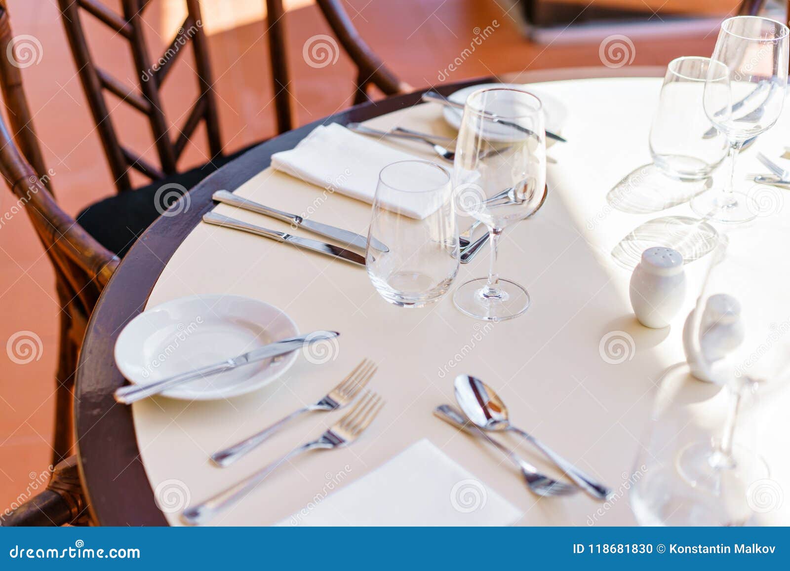 Classic Dinnerware in the Restaurant. Table Appointments for Dinner on ...