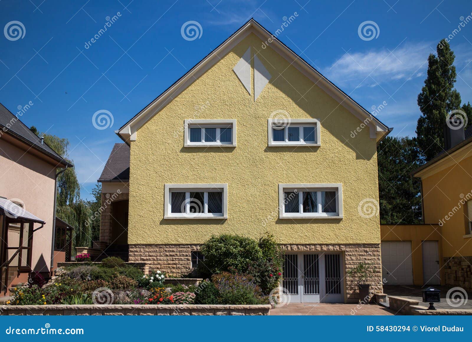 Classic house in suburbs stock photo. Image of suburbs - 58430294