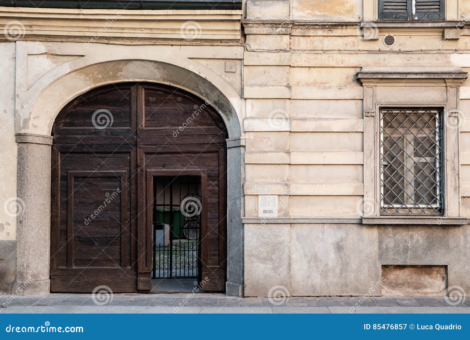Classic italian front door stock image. Image of brick - 85476857